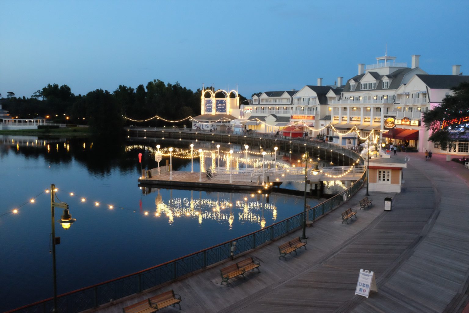 BONUS Review: Why the Boardwalk Resort at Walt Disney World is one of ...